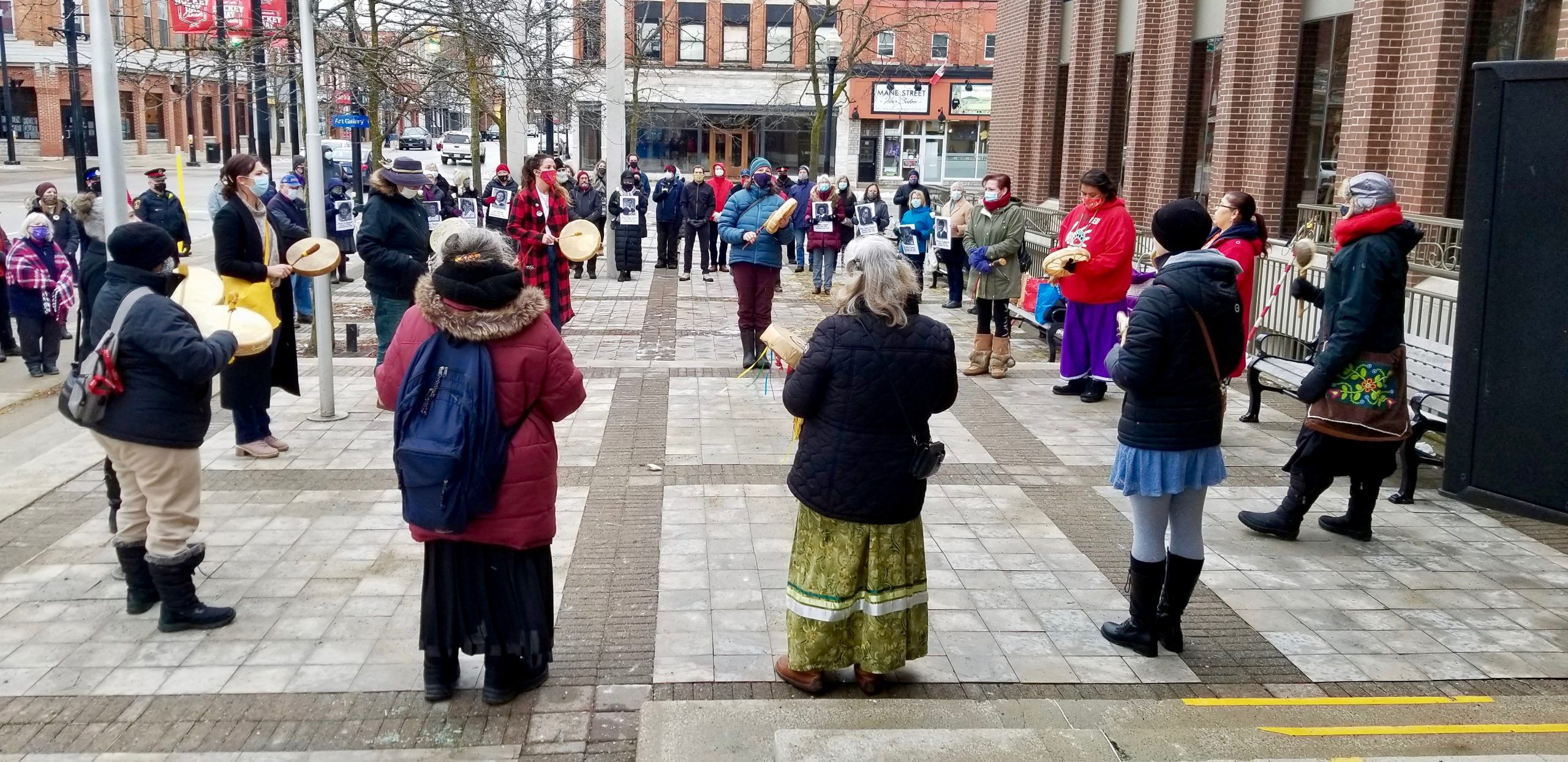 Speaker raises uncomfortable question at Montreal Massacre vigil | Owen ...