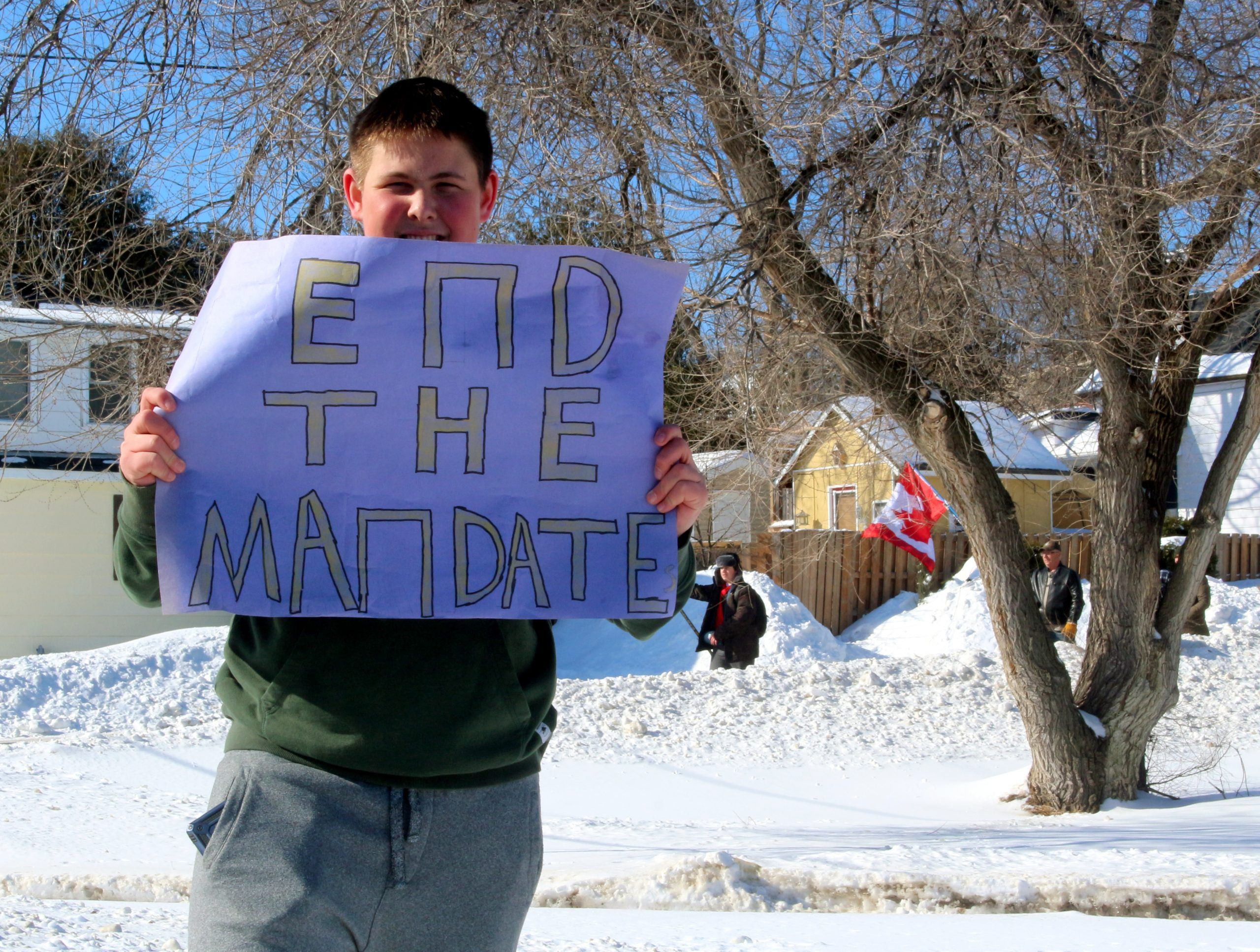 Lone student protests mandates | North Bay Nugget