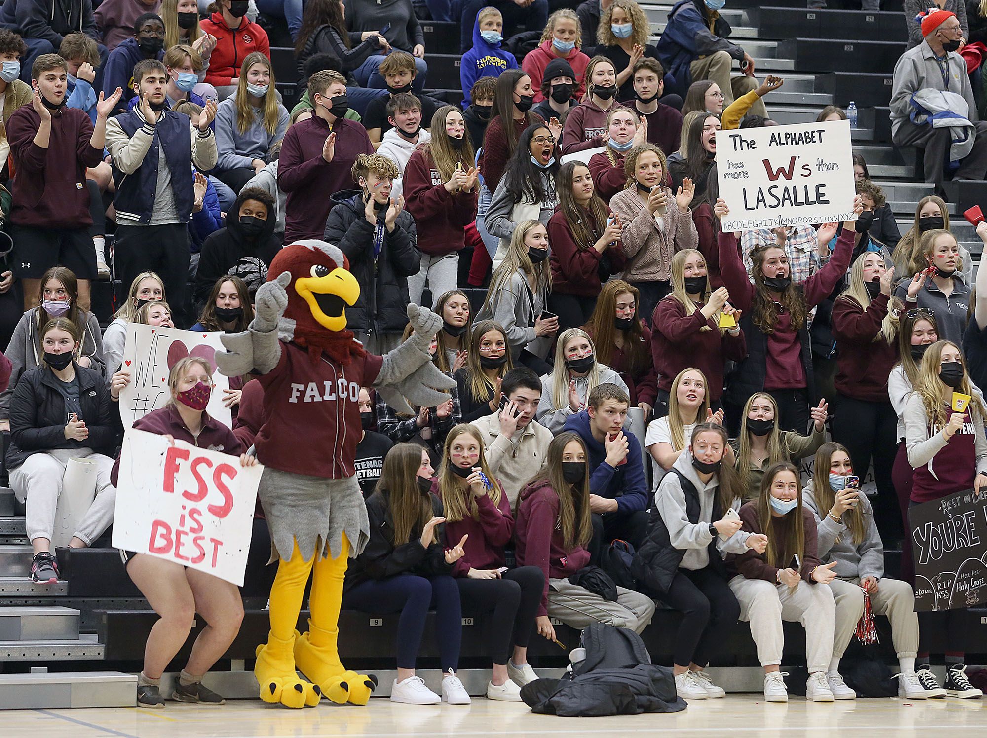 Frontenac rolls over La Salle for senior boys basketball title | The ...