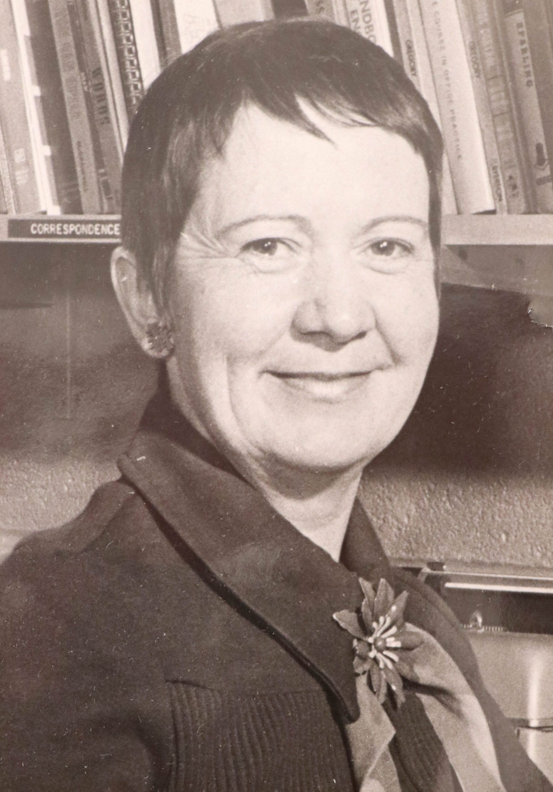 Barbara Lamb was public board's first female high school adminstator ...