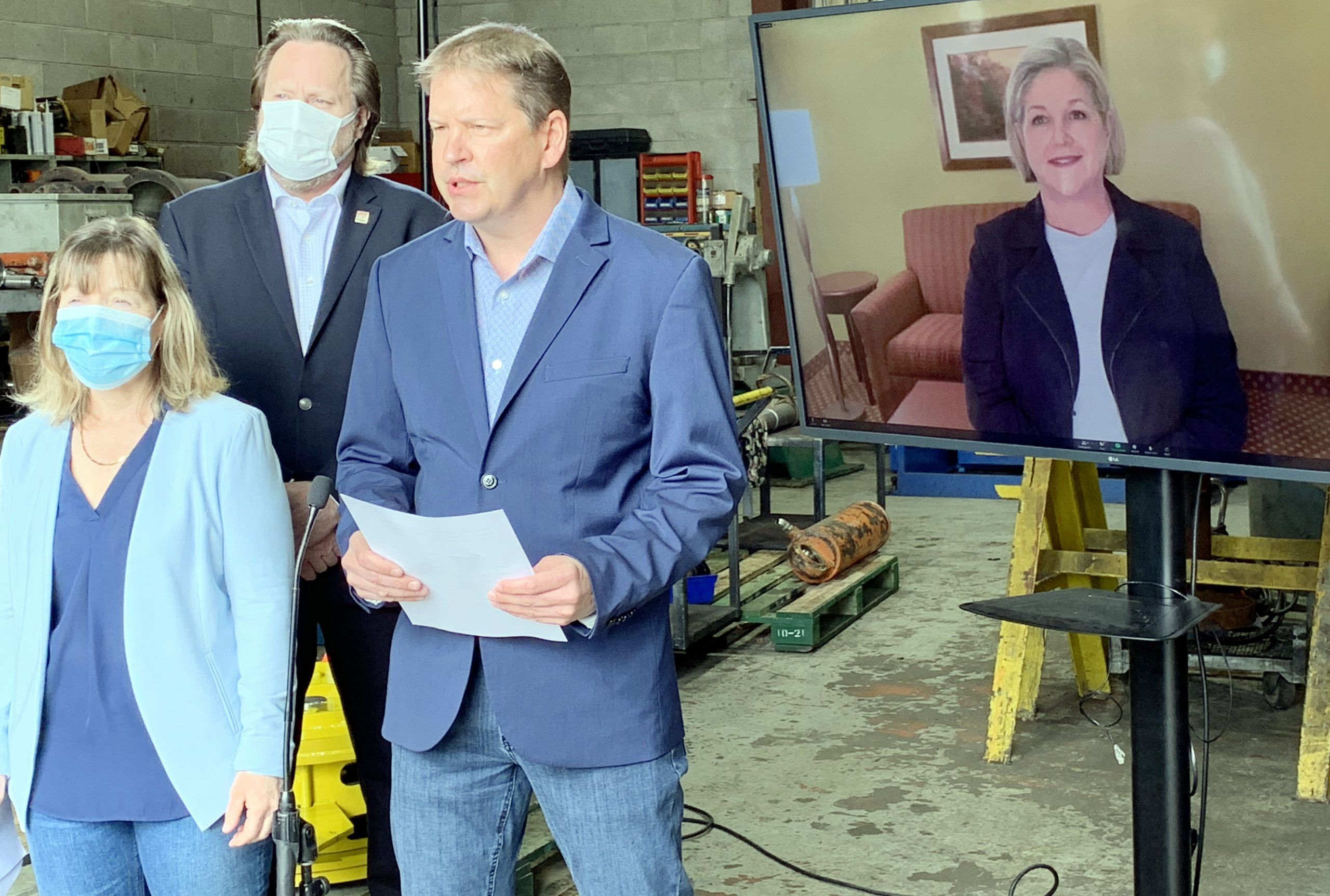 USW endorses NDP as 'only party to build a strong middle class' | Sault ...