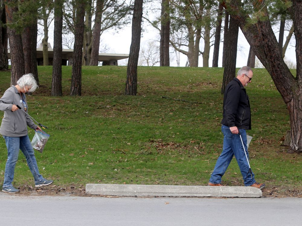 Belleville team third nationally in "Butt Blitz" cigarette cleanup ...
