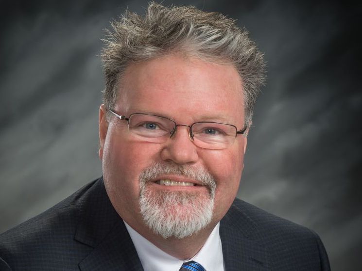 Marks receives lifetime achievement award for his work with BIA | The ...