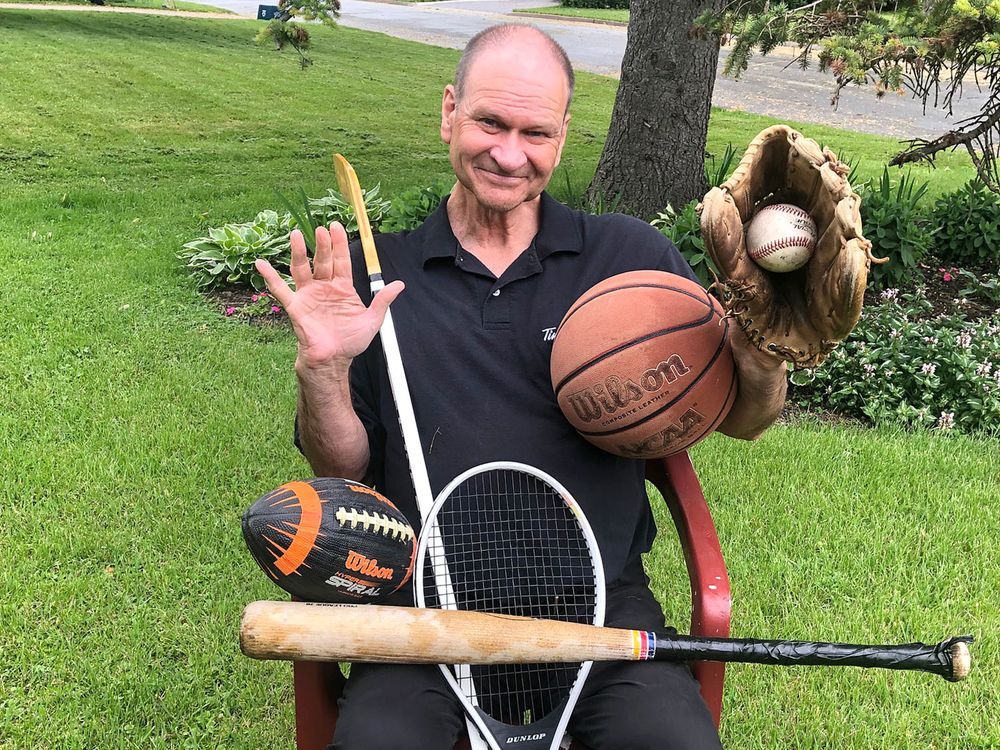 Broadcaster to unplug his mic after 46 years on sports beat | The ...