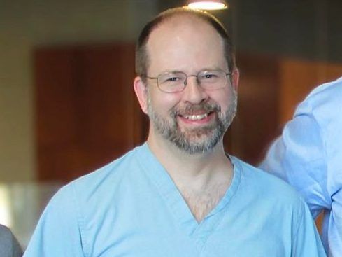 Sarnia doctor receives teaching award | The Sarnia Observer