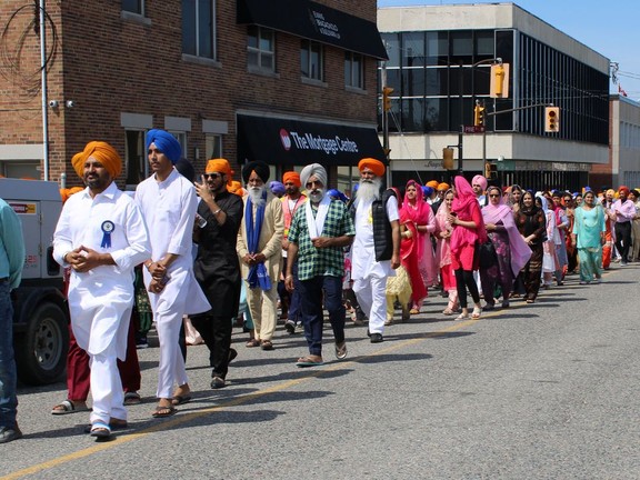 First Khalsa Day Parade in Timmins puts Sikh hospitality and spiritual ...