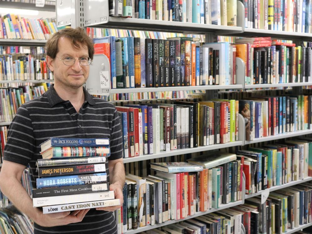 Lambton County Library clearing storage with used book sale | The ...
