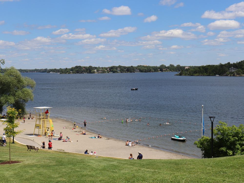 Health unit staff in Sudbury testing the region's public beaches ...