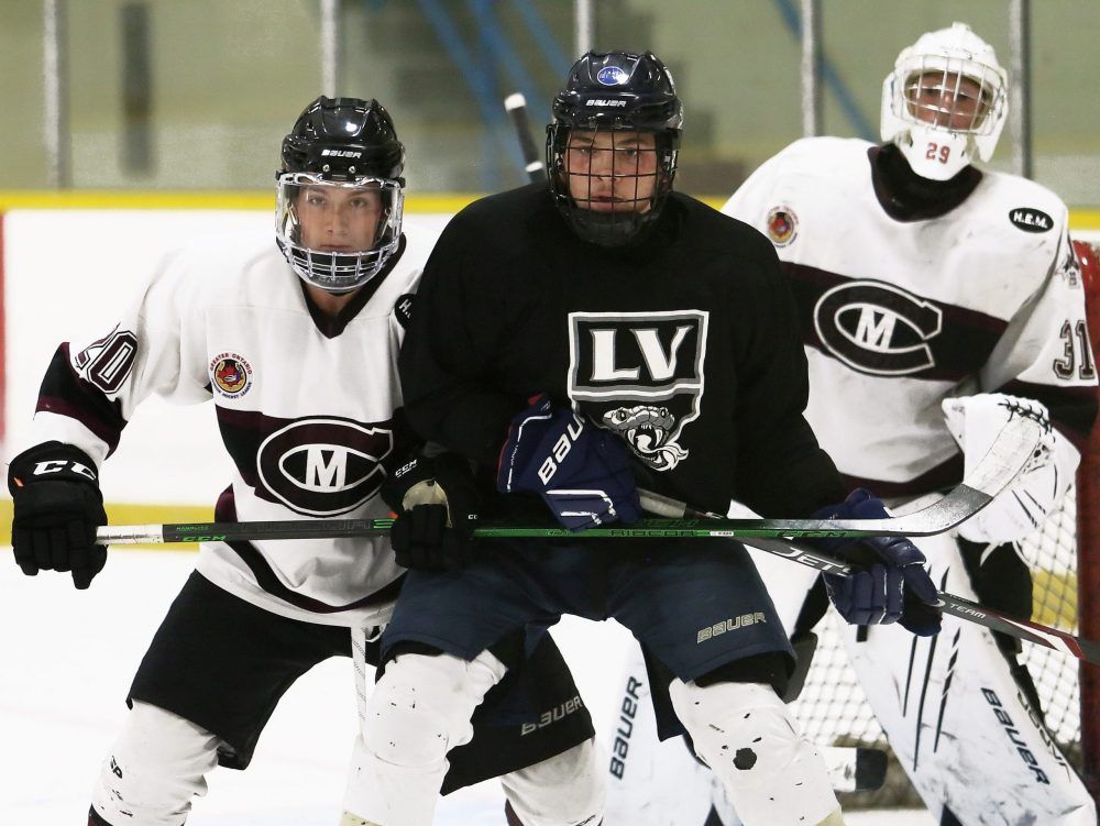 Maroons lose exhibition opener with all-rookie lineup | The Sarnia Observer