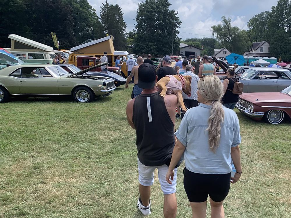 Enormous crowds pour into Bothwell for car show | St. Thomas Times-Journal