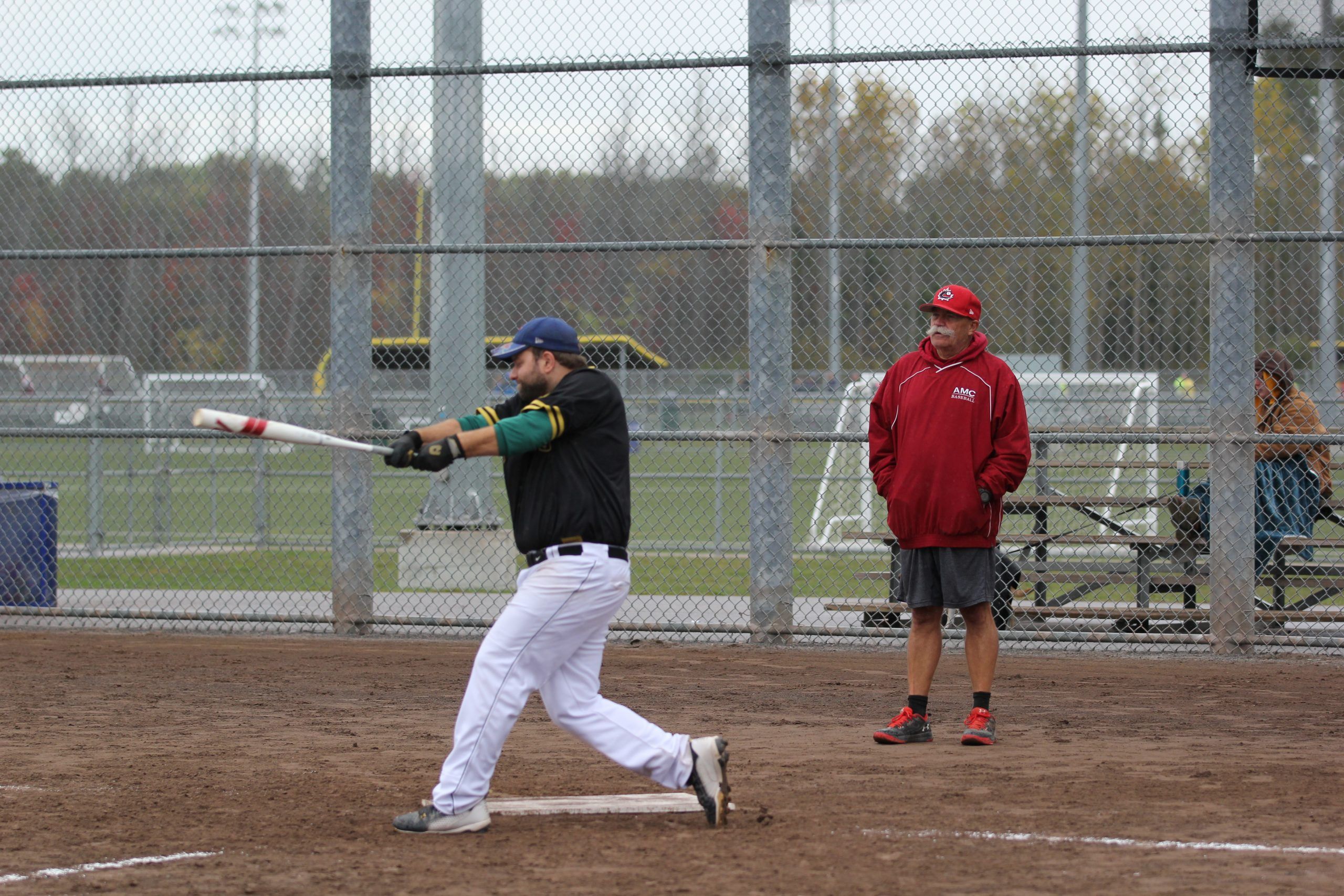 Slo-pitch players keep Mike Lalonde's memory alive on the fields at ...