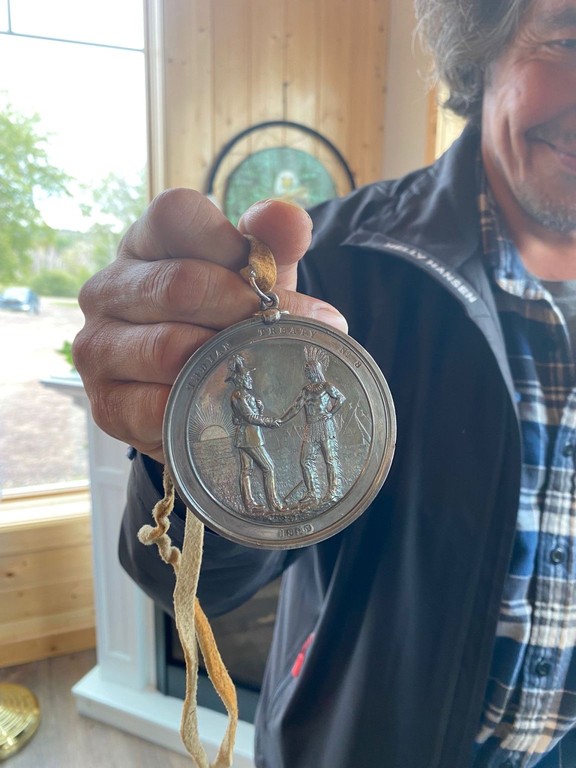 Treaty 8 medallion returned to Athabasca Chipewyan First Nation from ...
