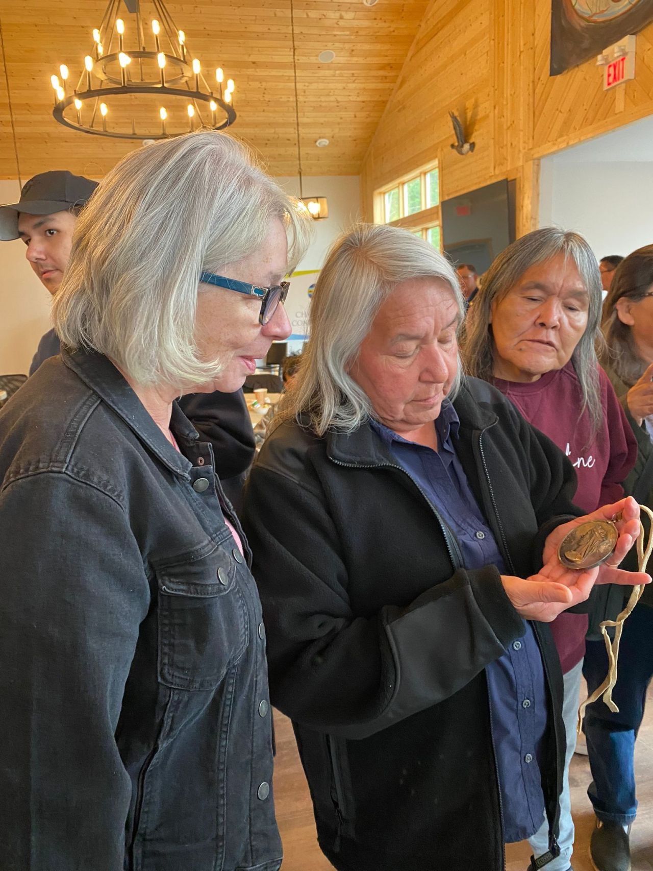 Treaty 8 medallion returned to Athabasca Chipewyan First Nation from ...