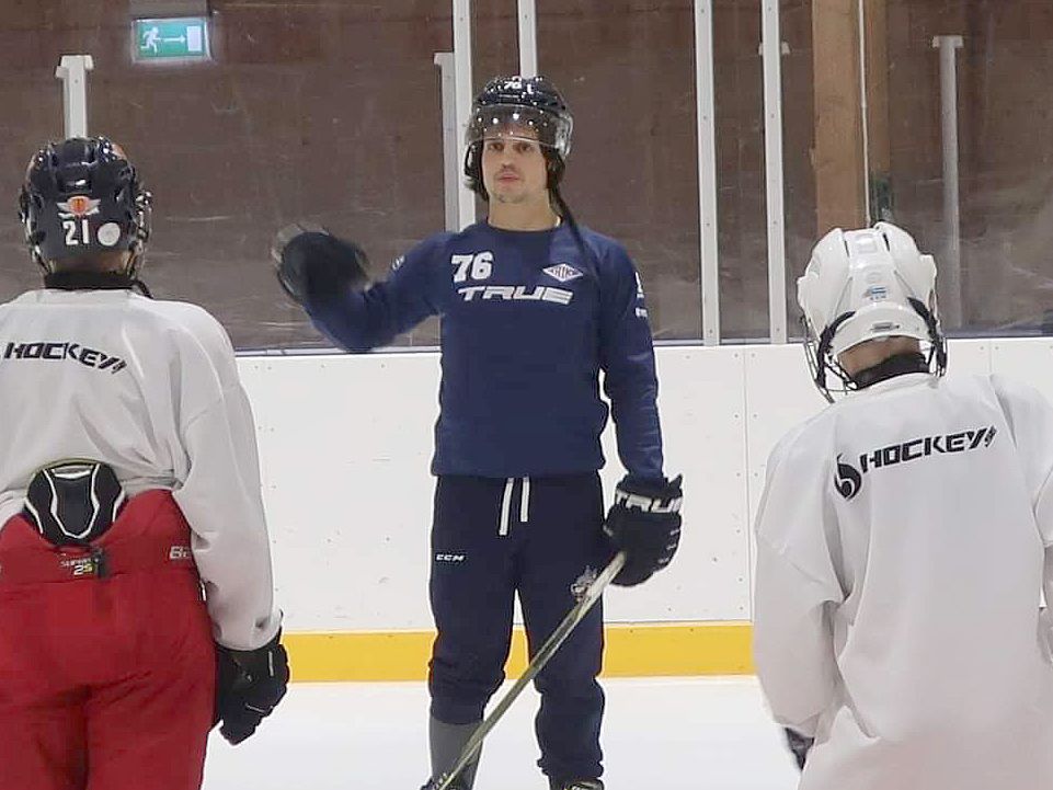 Timmins native resuming his hockey career in Sweden | The Daily Press