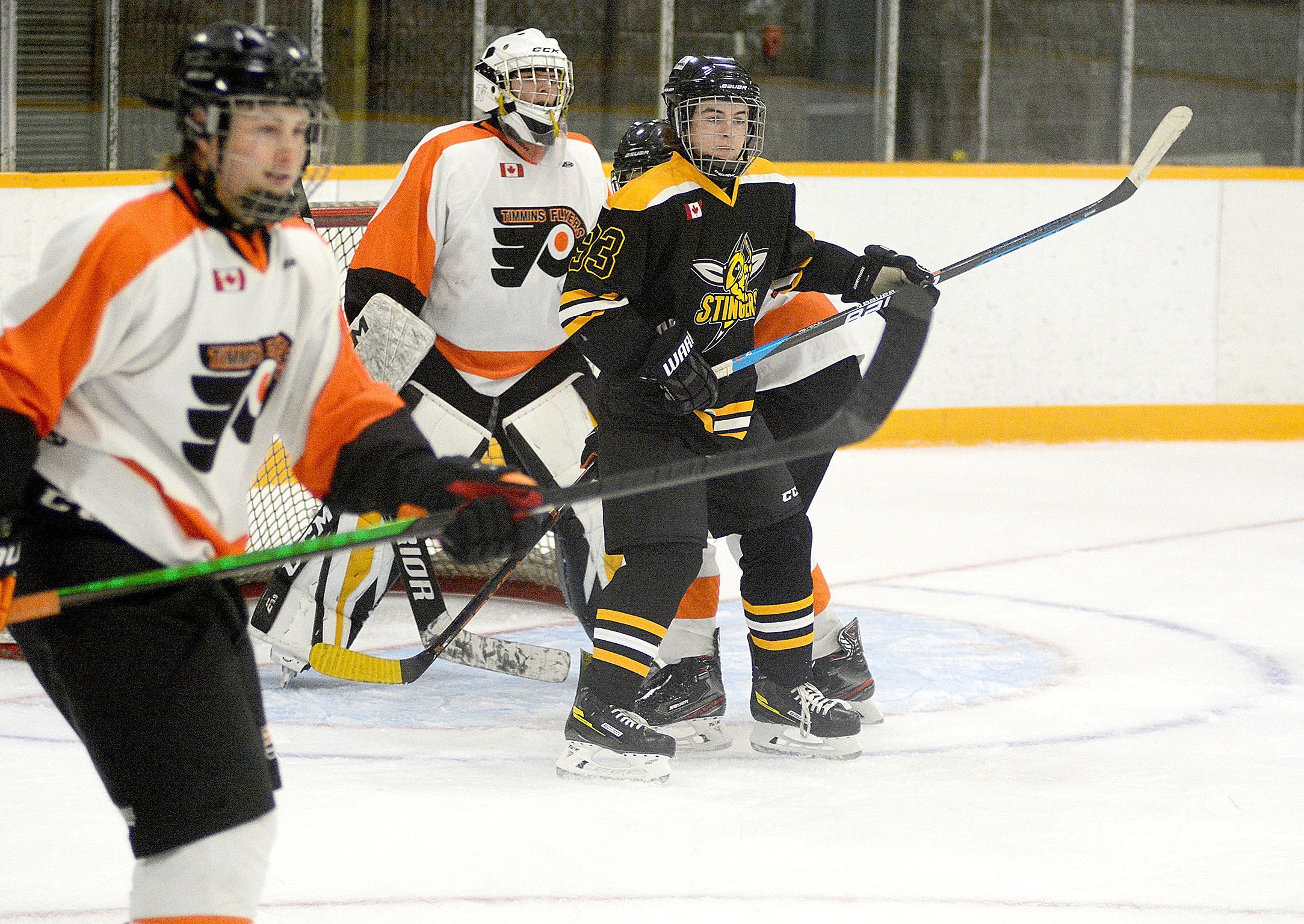 GALLERY: Stingers, Flyers do battle | North Bay Nugget