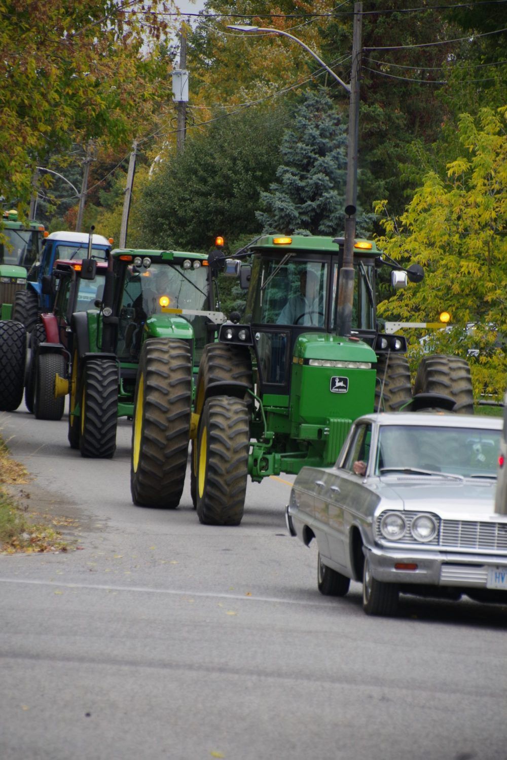 Over 200 tractors at Aiden Hulshof Memorial Tractor Parade | Ontario Farmer