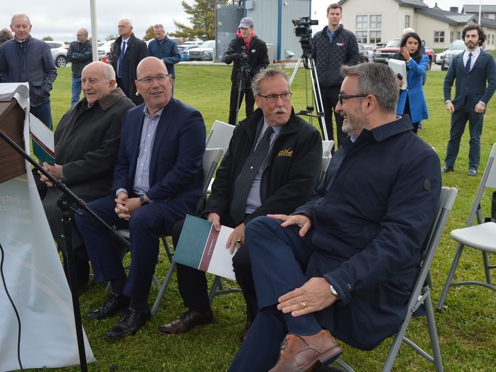 Sod-turning at Maple View Lodge | Brockville Recorder & Times