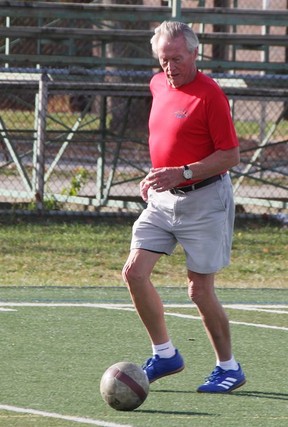 Sarnia man nearly 90 and playing walking soccer | The Sarnia Observer