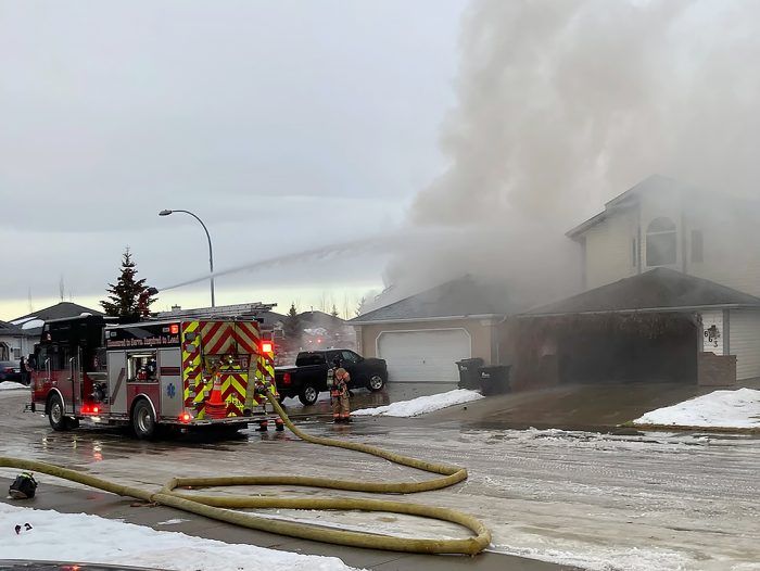 Fire destroys Clarkdale Meadows home | Sherwood Park News