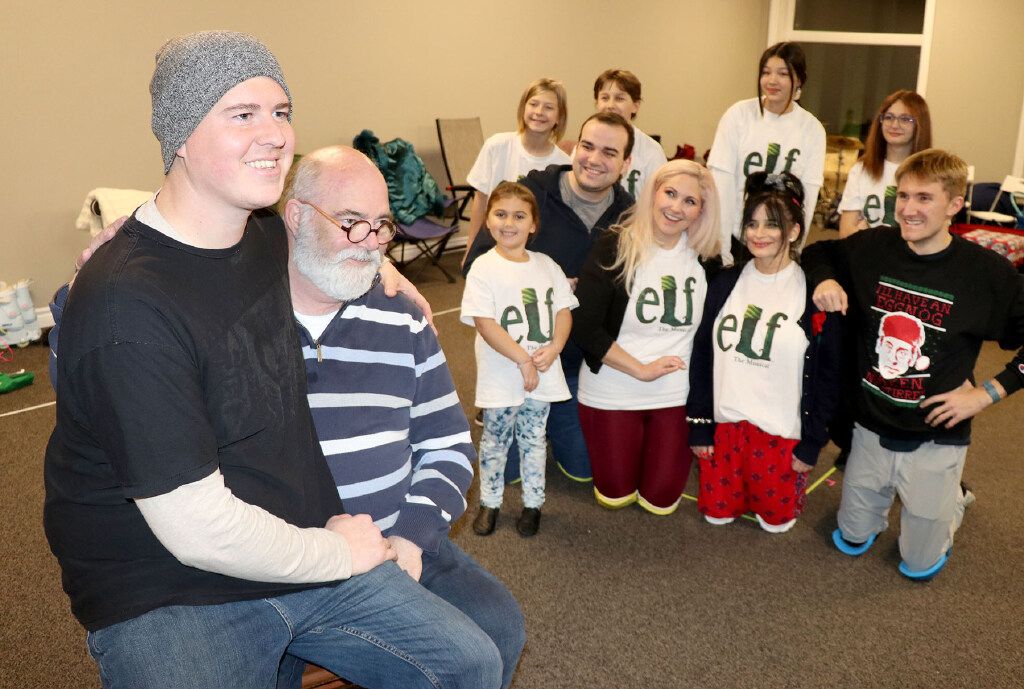 Big performances help Sault production of Elf ‘jingle all the bells ...