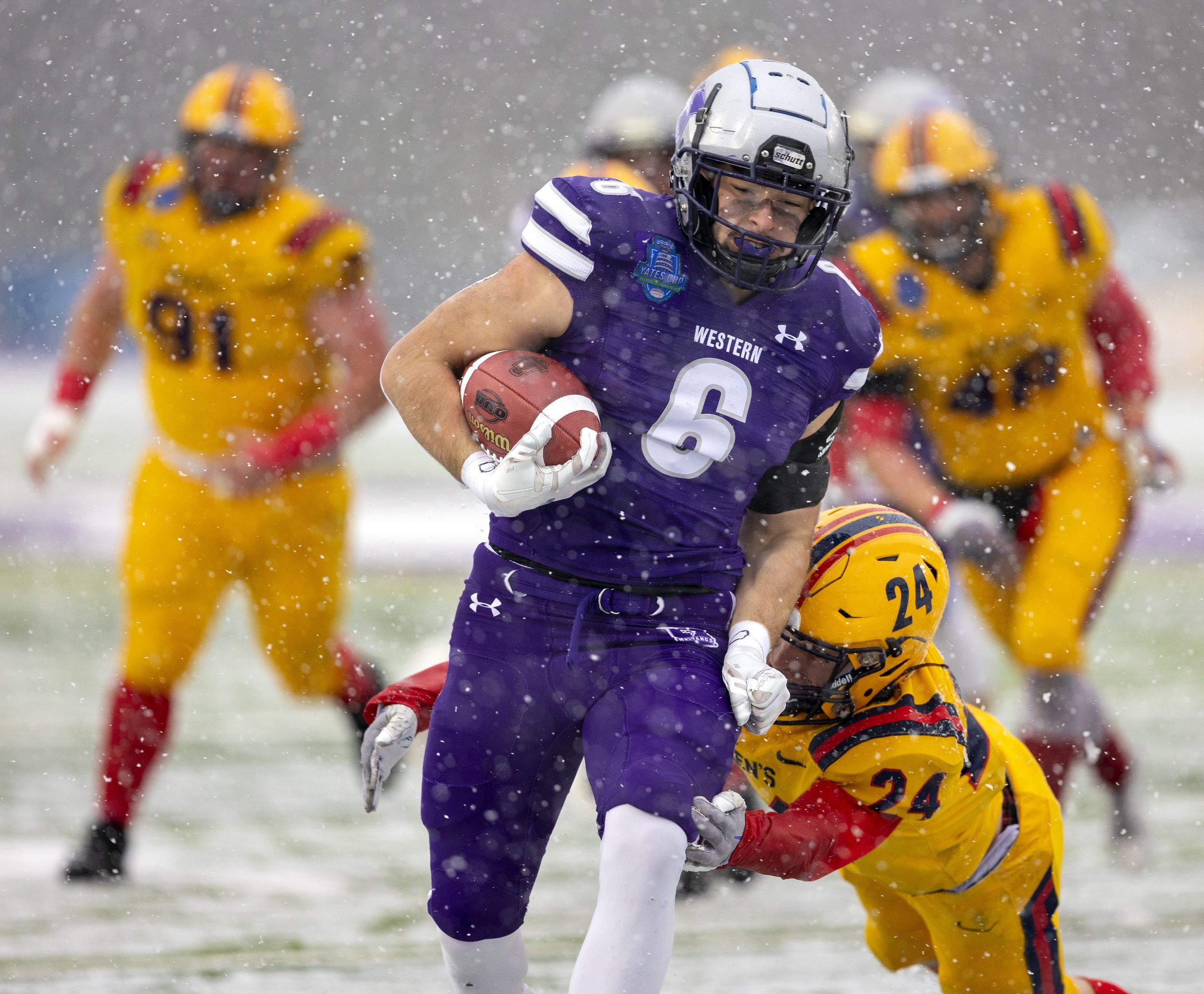 Queen's can't stop Western's big offensive plays in Yates Cup loss ...