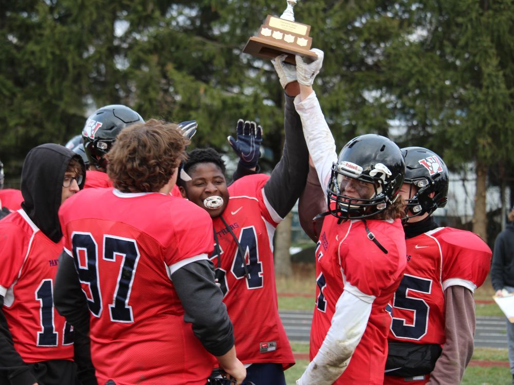 St. Joe's Panthers celebrate historic football title in Cornwall ...