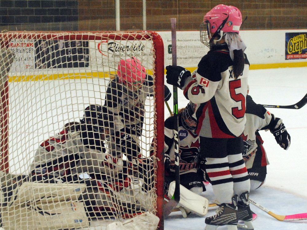 Cornwall girls' hockey house tournament lives up to its reputation ...