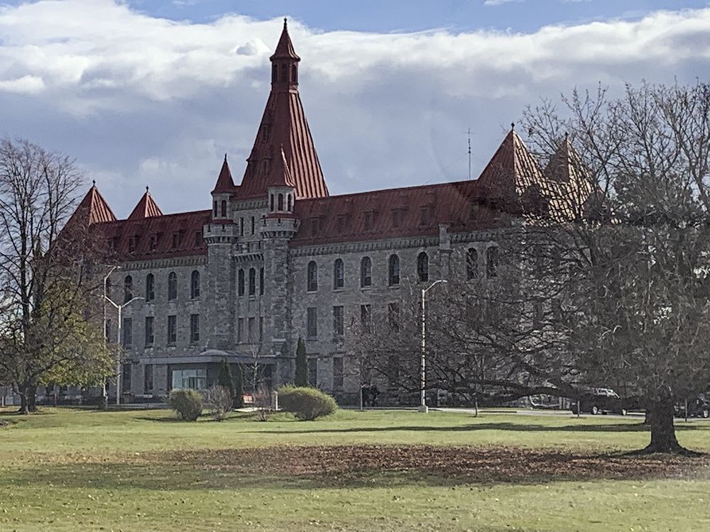 Former CSC worker to serve sentence in community | The Kingston Whig ...