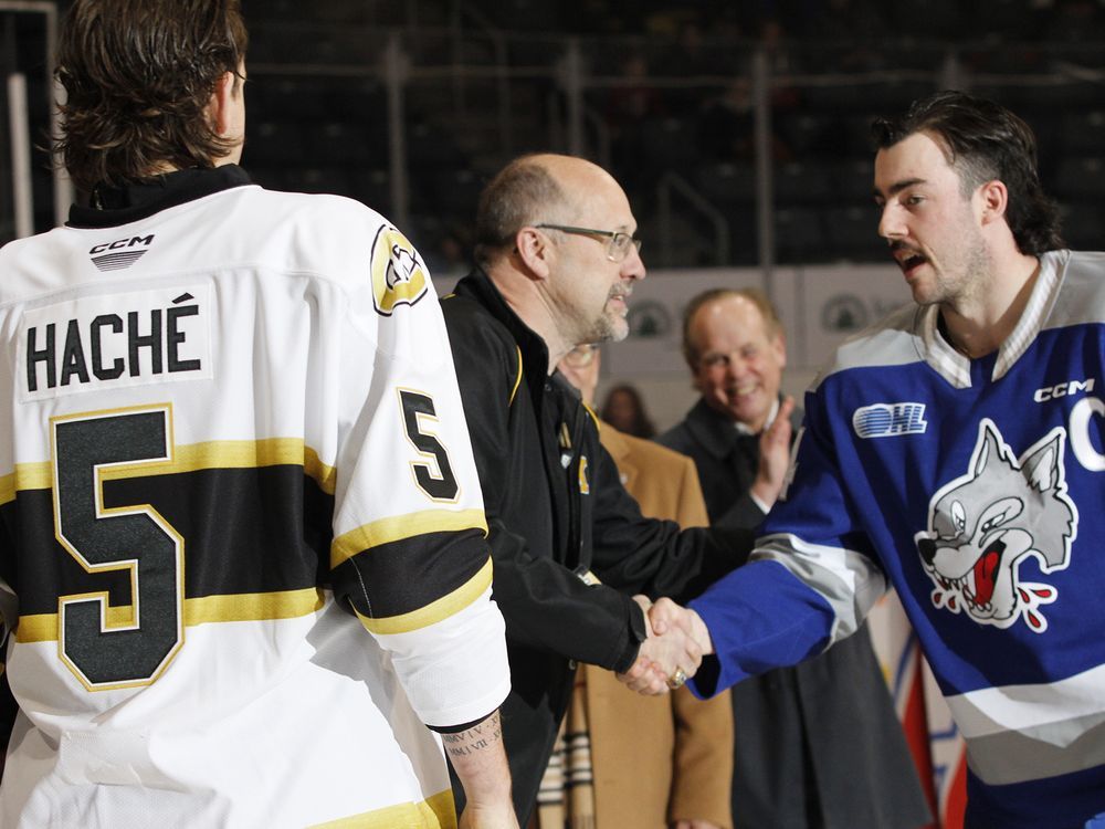 Former Kingston Canadians and Raiders players honoured | Belleville ...
