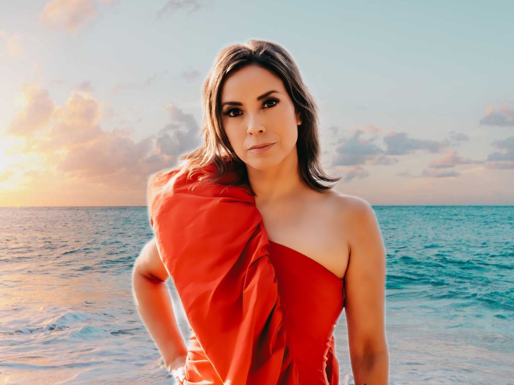 Emm Gryner signs three record deals for new album | The Sarnia Observer