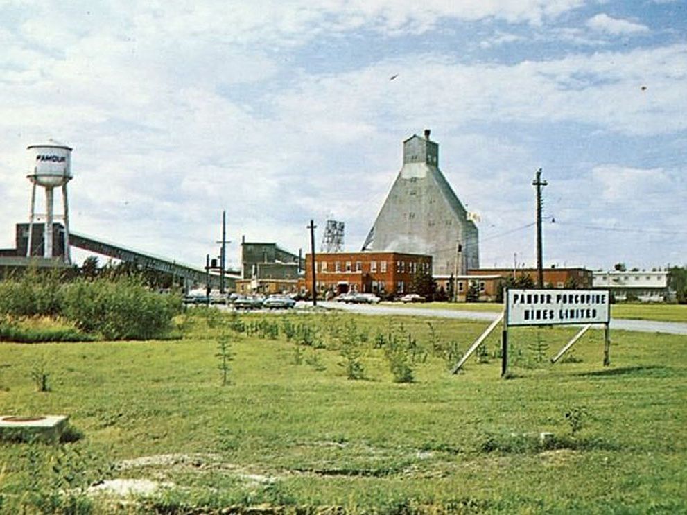 Retired miners invited to renew old friendships at Pamour reunion | The ...