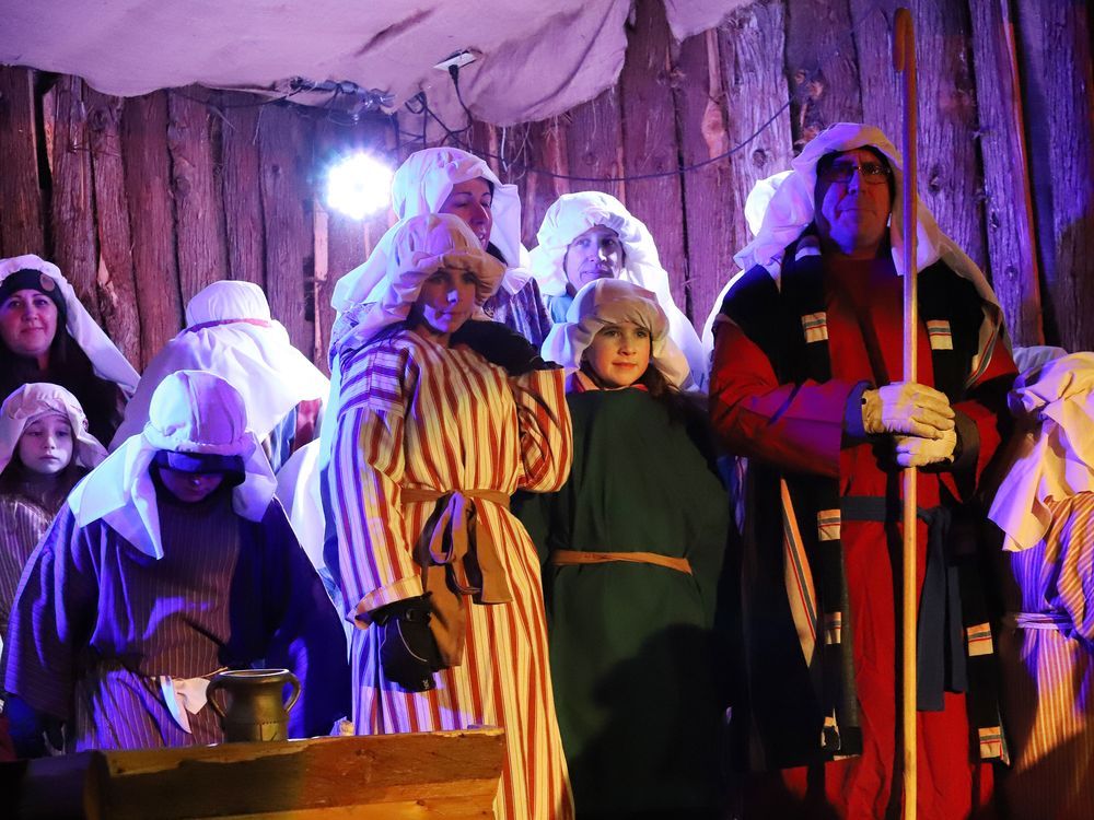 Gallery: Living Nativity is at Science North once again | Sudbury Star