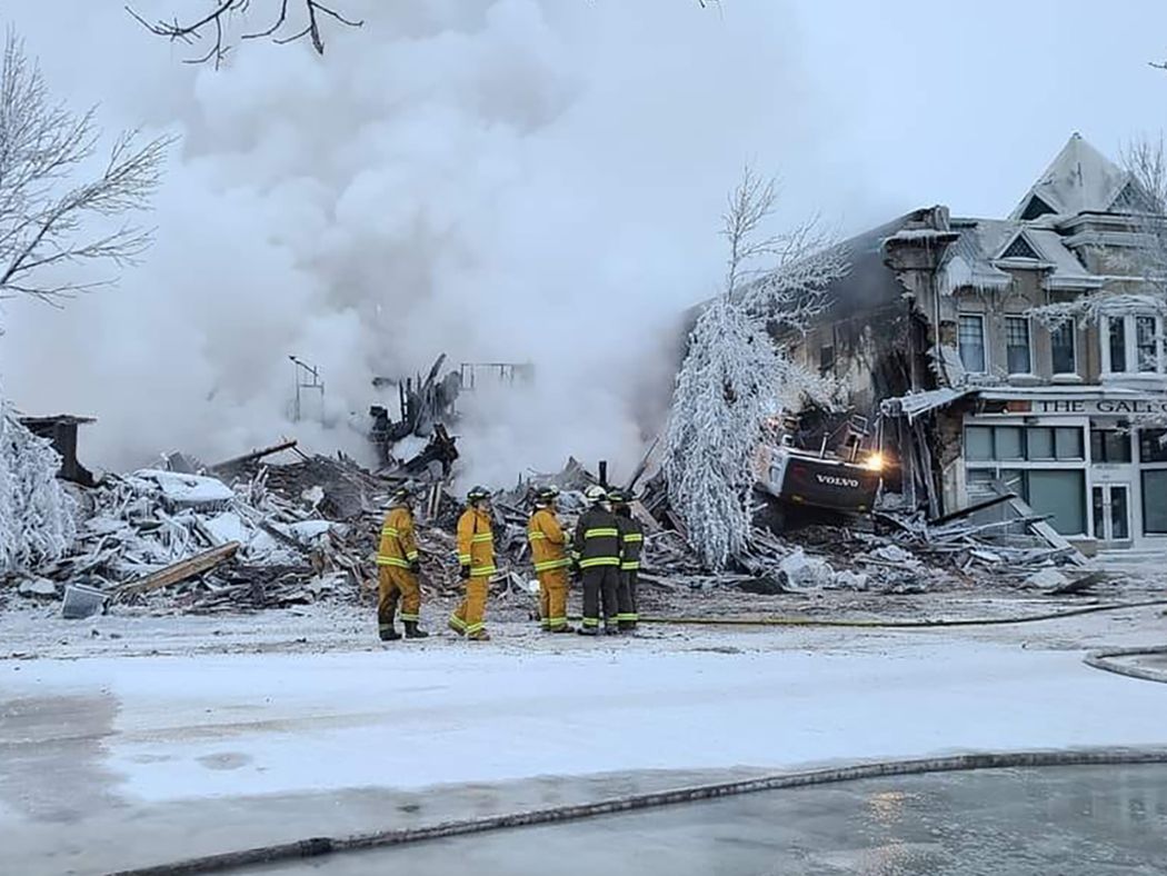 Christmas Tragedy: 1 dead after fire at Gladstone Hotel | The Graphic ...