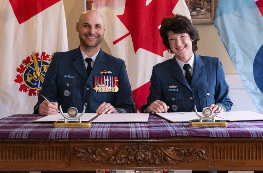 8 Wing Trenton welcomes new Hon. Col. Julie Lange to post on base ...