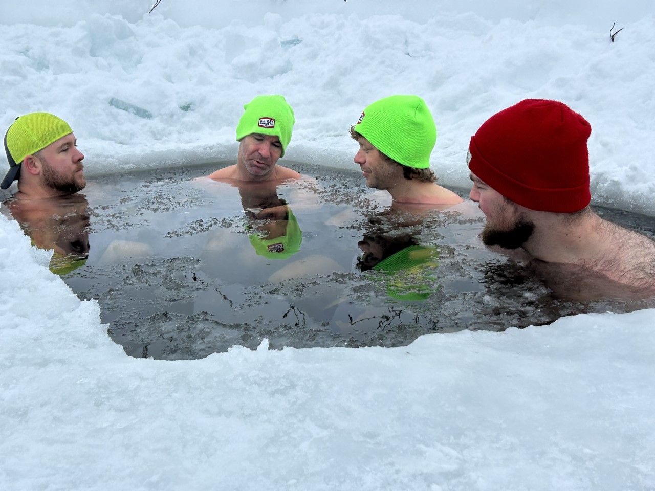 Cold water dips garnering popularity in North Bay | Sudbury Star