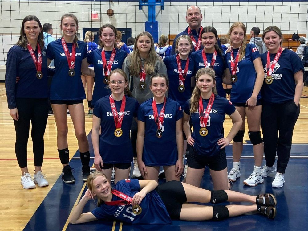 Three Chatham Ballhawks teams win tournament medals | Chatham Daily News