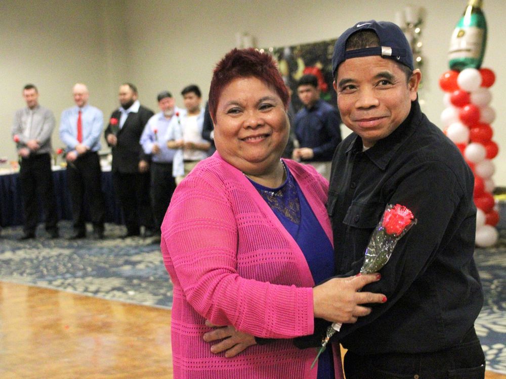 '18 roses dance' | The Daily Press