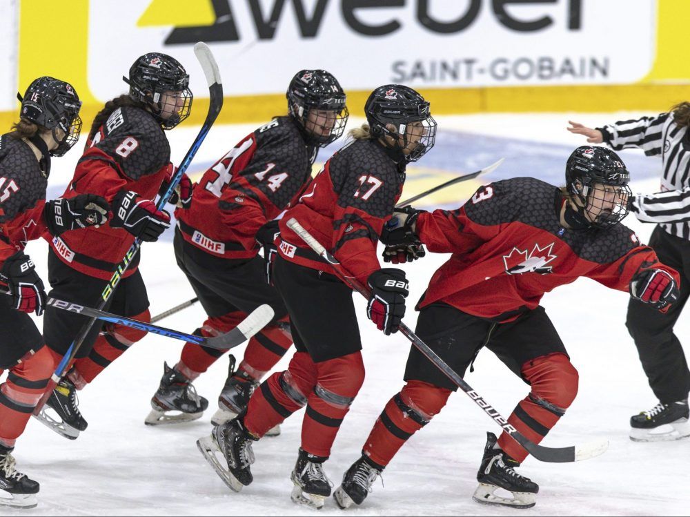 Stonehouse wins gold at U18 women's world championship | Chatham Daily News