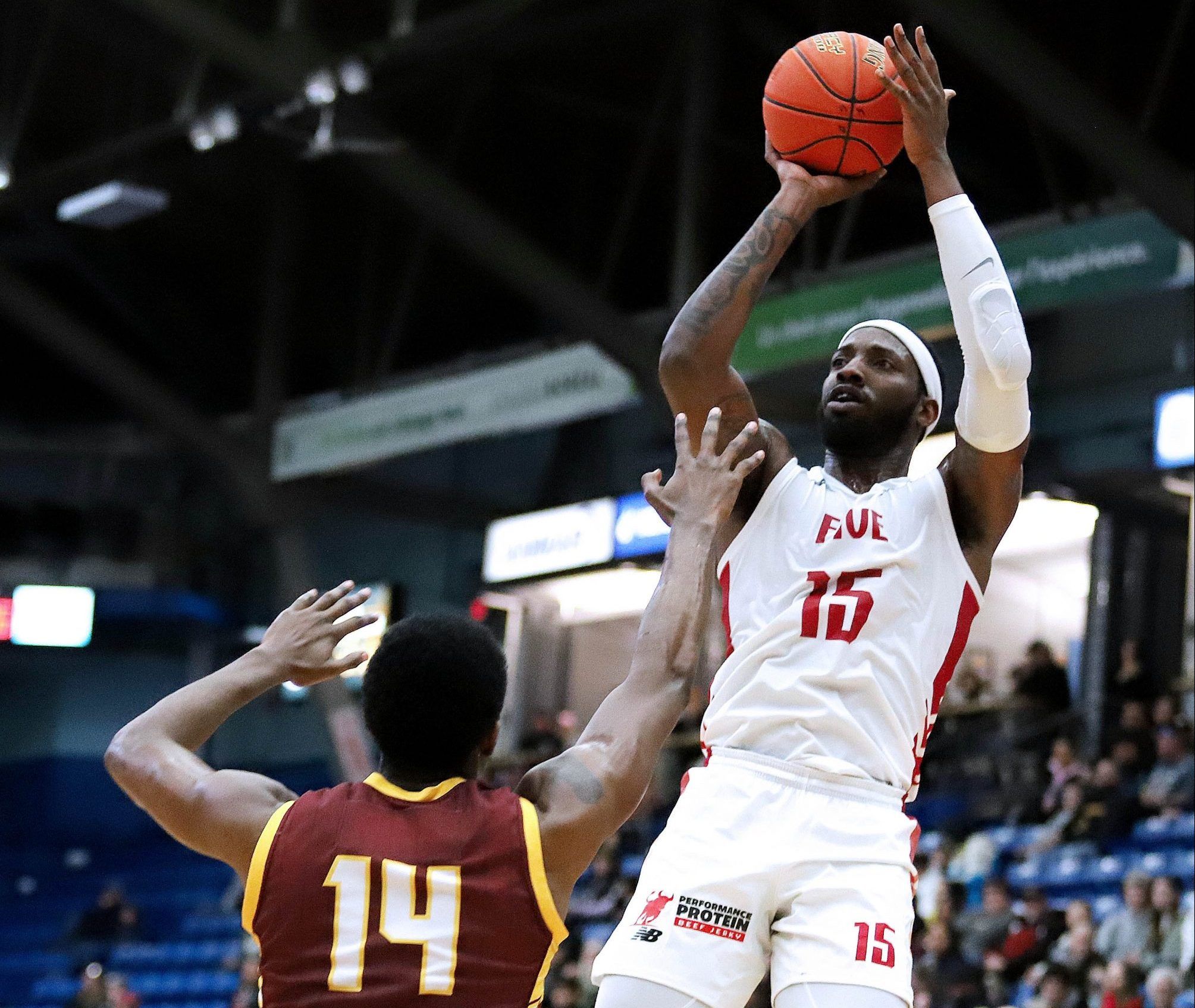 Five keep rolling on road, get past Rogues 131-120 | Sudbury Star