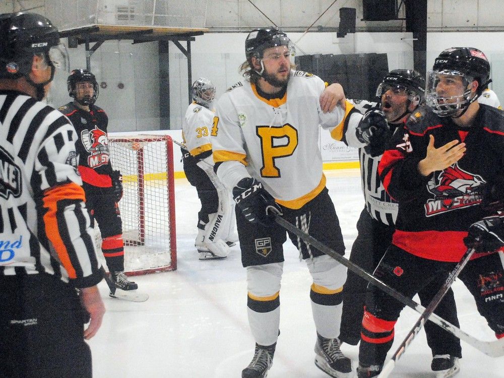 South Stormont Mustangs trounce Glengarry Pipers, twice | Cornwall ...