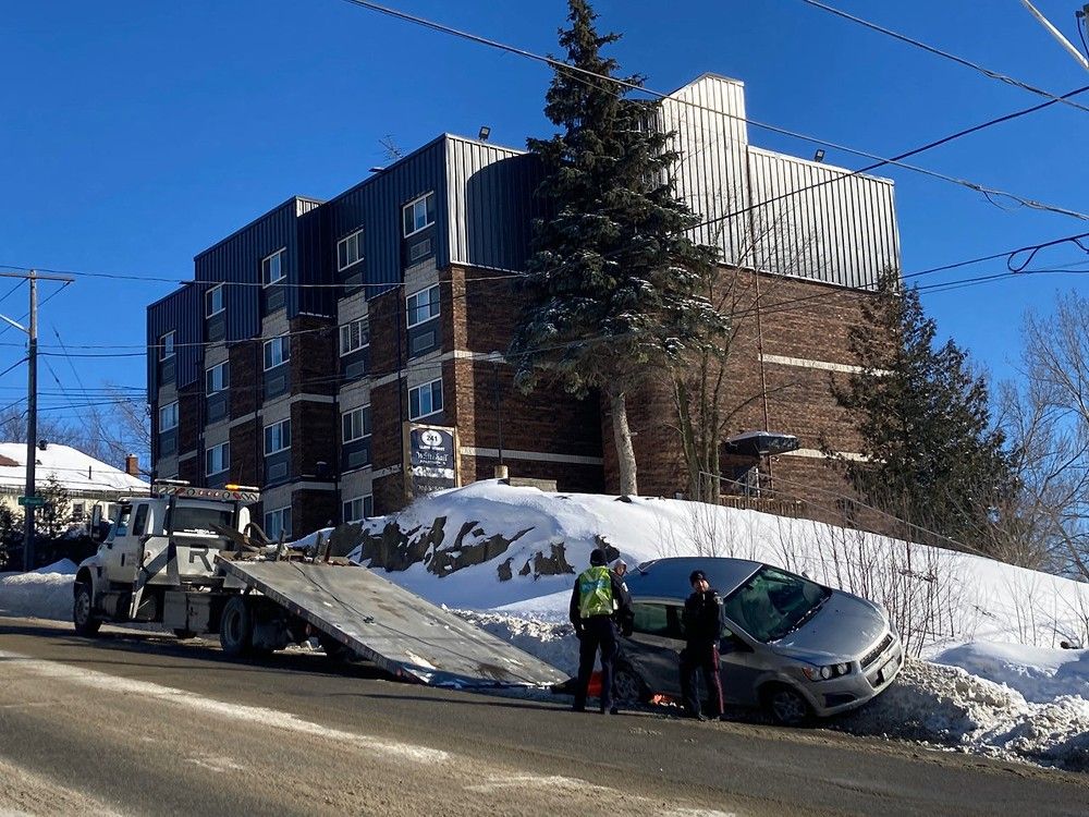 Sudbury photo: Stuck and facing the wrong way in a bad spot | Sudbury Star