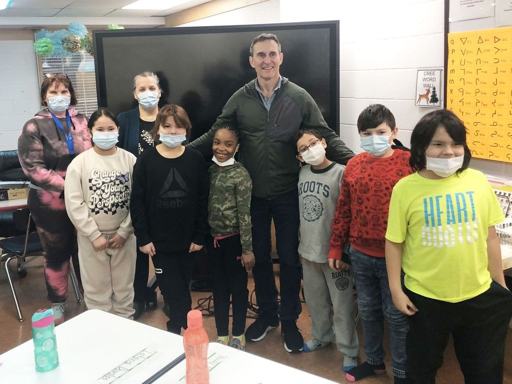 Timmins' Dave Carroll connects with audiences through story and song ...