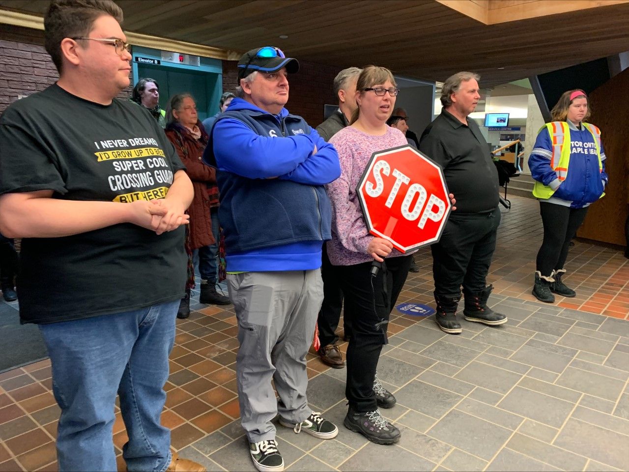North Bay crossing guards share stories of close calls | Sudbury Star