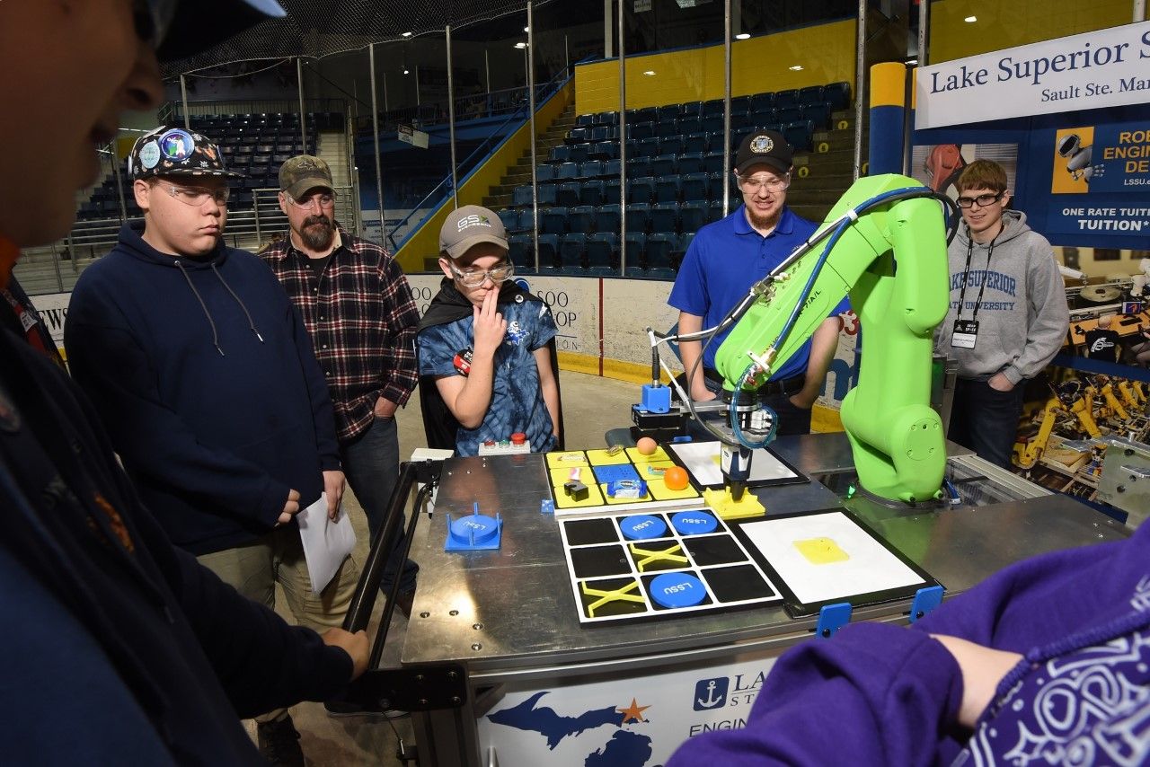 LSSU gears up for robotics competition | Sudbury Star