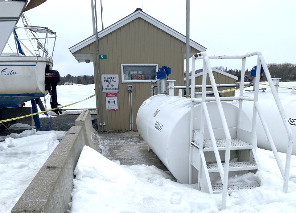 Fuel leaks at Bruce Mines Marina | Sault Star