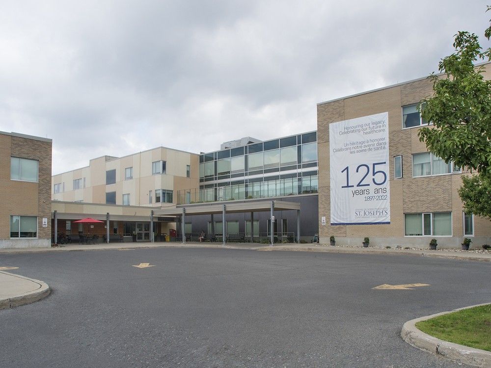 Large crowd for local laughs in Cornwall Saturday, in support of SJCCC ...