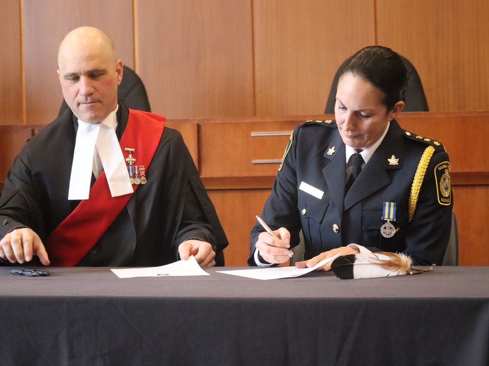 Sarnia's new deputy police chief is ready to get to work | The Sarnia ...
