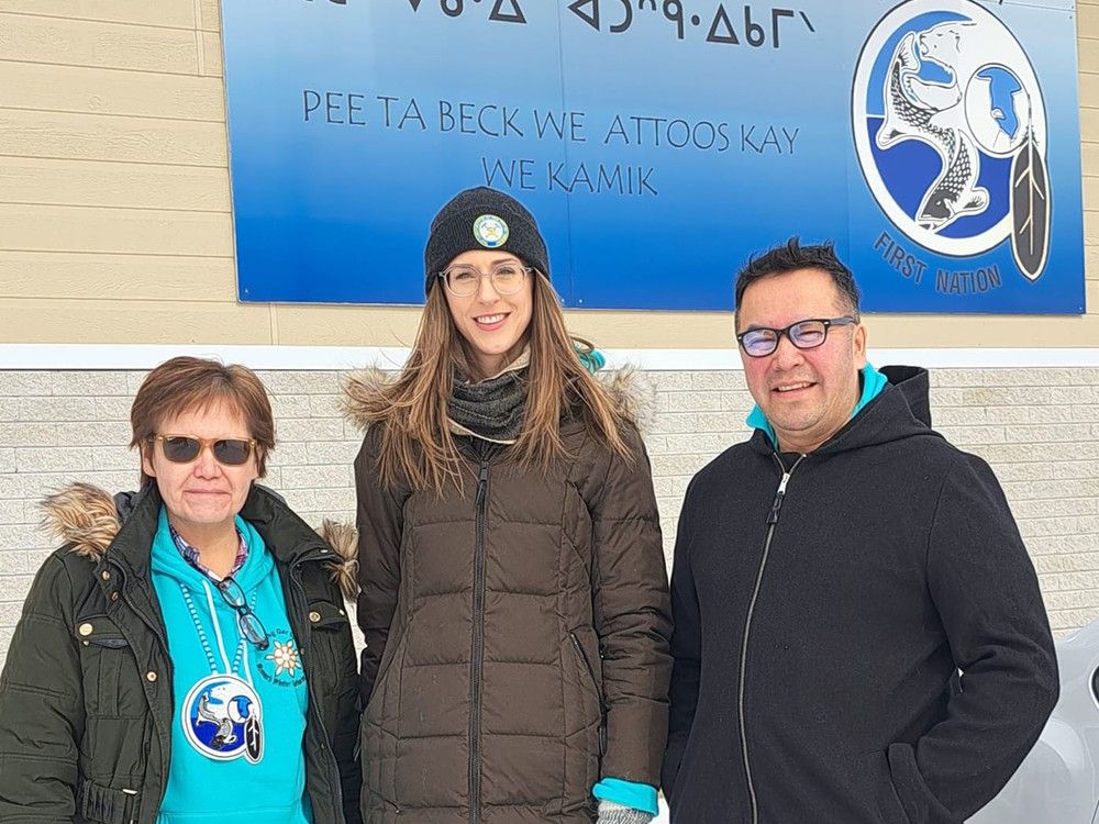 Mayor's trip to Fort Albany a first | The Daily Press