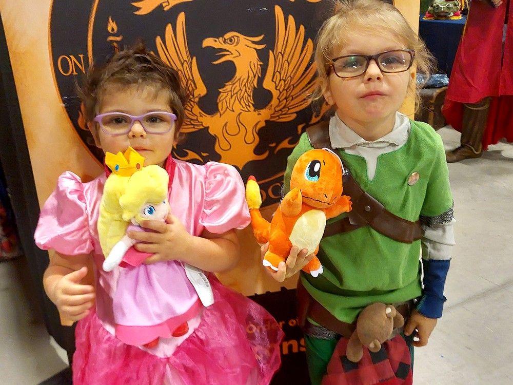 Pop culture paradise: Chatham-Kent Expo gives those all dressed up ...