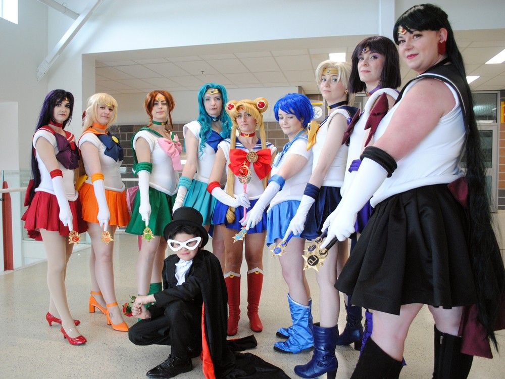 Getting into character at the Cornwall and Area Pop Event | Cornwall ...